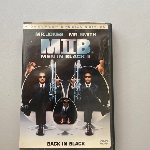 Media | Men In Black Ii Dvd | Poshmark